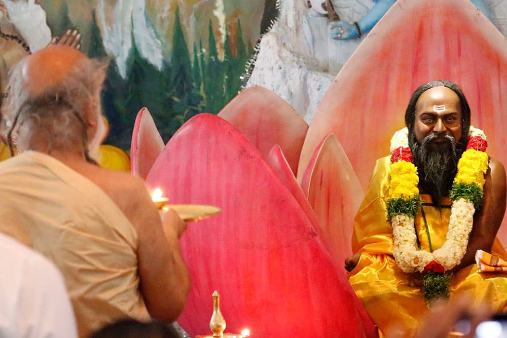 Shri Babaji visits Hyderabad - SHIVA RUDRA BALAYOGI